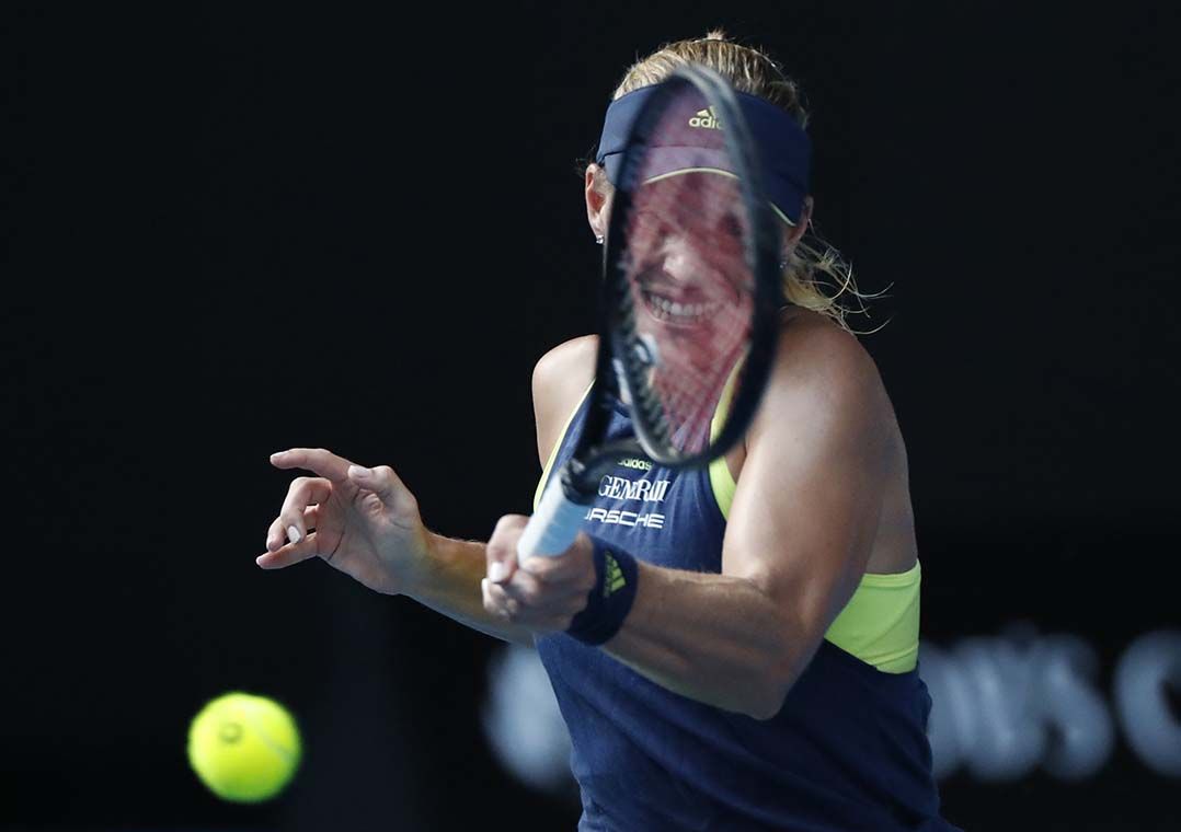 Kerber passa fácil por Errani em Dubai